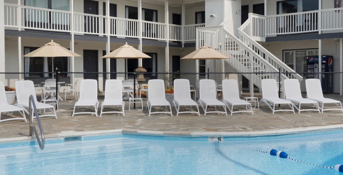 A Wave Inn Resort is a Wedding Venue in Montauk, NY 11954